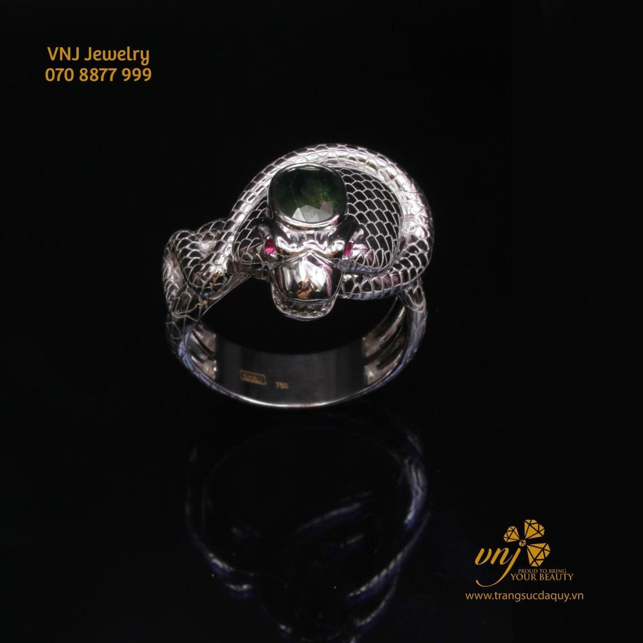 Nhẫn Rắn Hổ Mang Vàng Trắng 18K NM127 | VNJ Trang Sức Việt